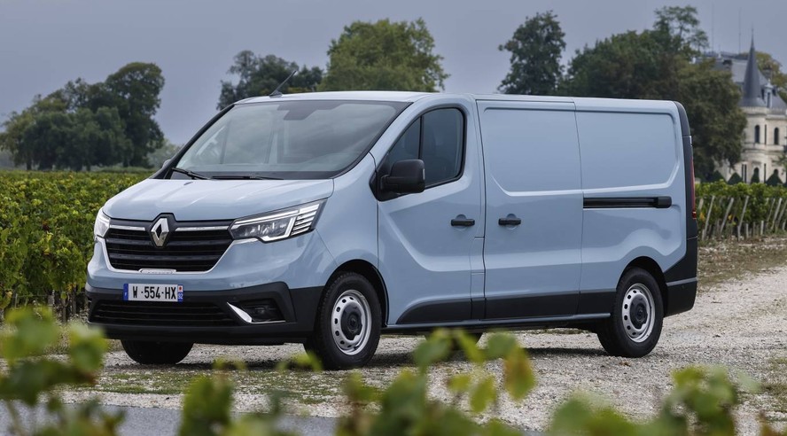 Exclusivo: Renault Trafic volta ao Brasil ainda este ano e elétrica