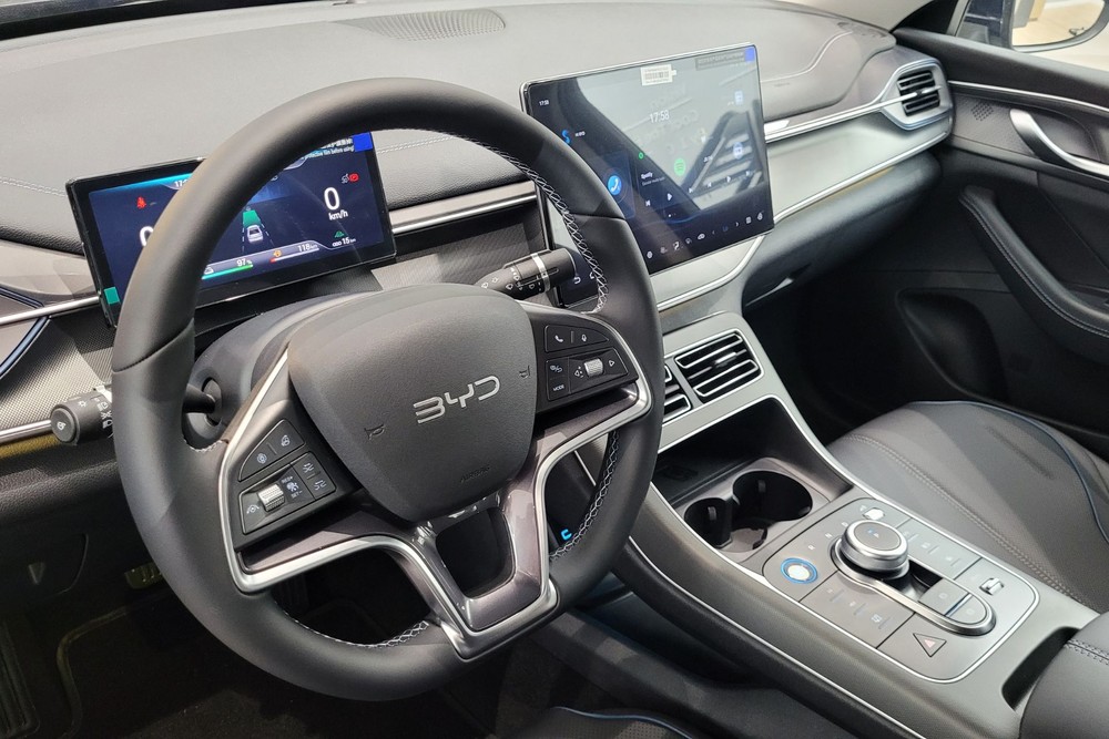 BYD King GS 2026 está R$ 15 mil mais barato e com novos equipamentos