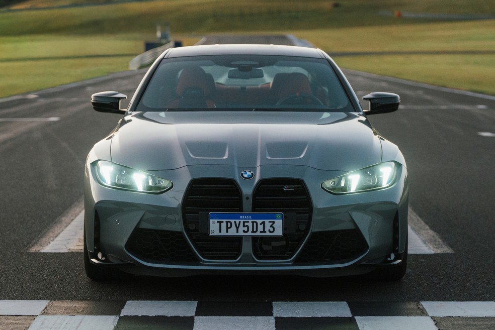 BMW M4 Competition tem pré-venda no Brasil com preço que supera R$ 1 milhão