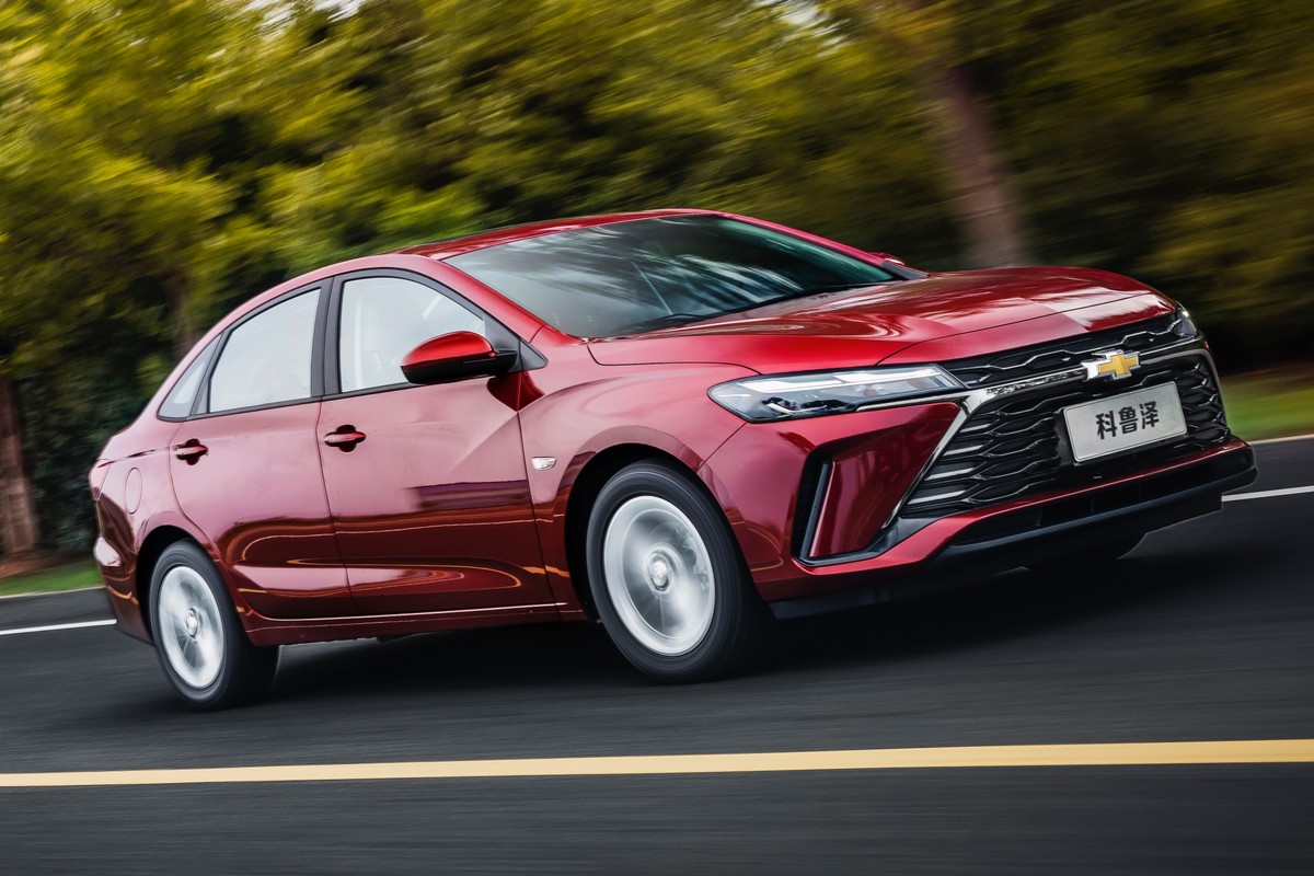 Chevrolet Monza e Cruze sobrevivem pelo mundo; será que voltam ao Brasil?