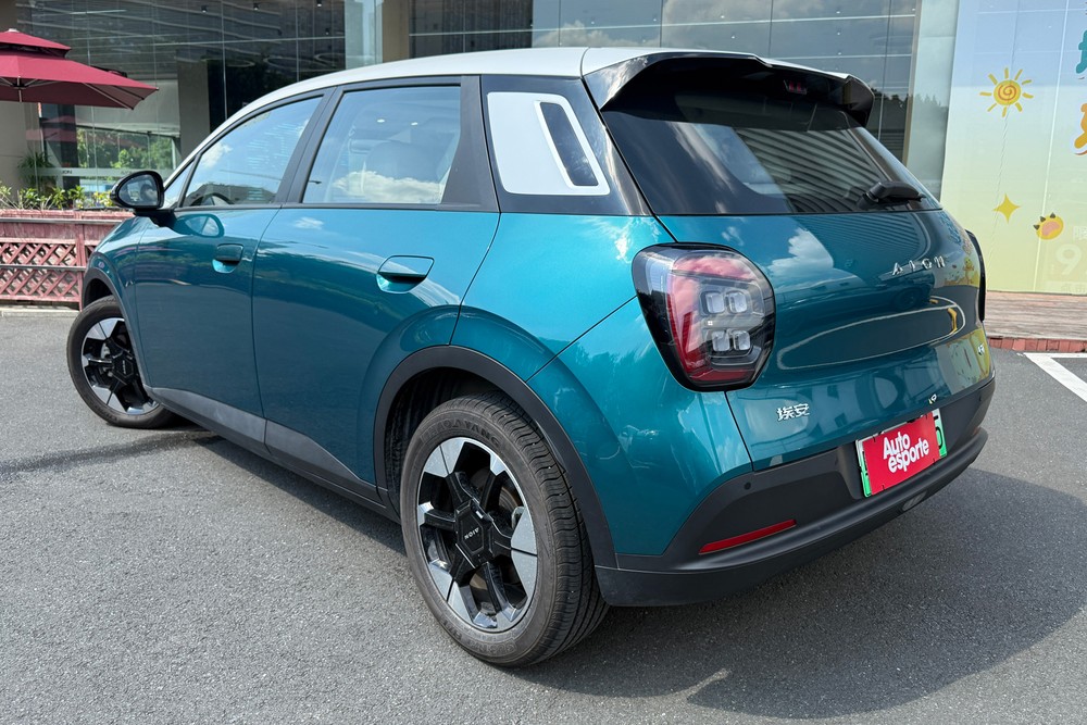 Vídeo: GAC Aion UT chega em 2026 com espaço de SUV contra o BYD Dolphin