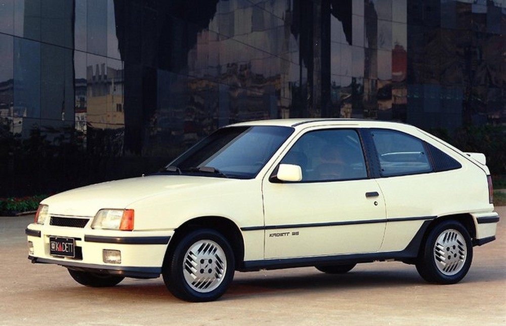 Clássico do dia: Chevrolet Kadett GS