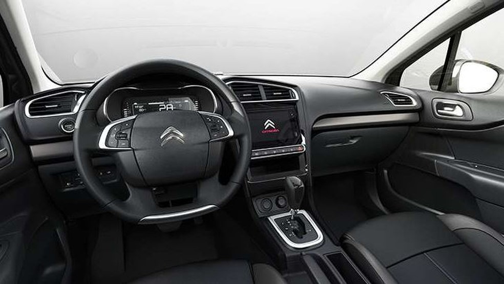 Citroën mostra esboços do novo C4 Lounge; modelo já está à venda na ...