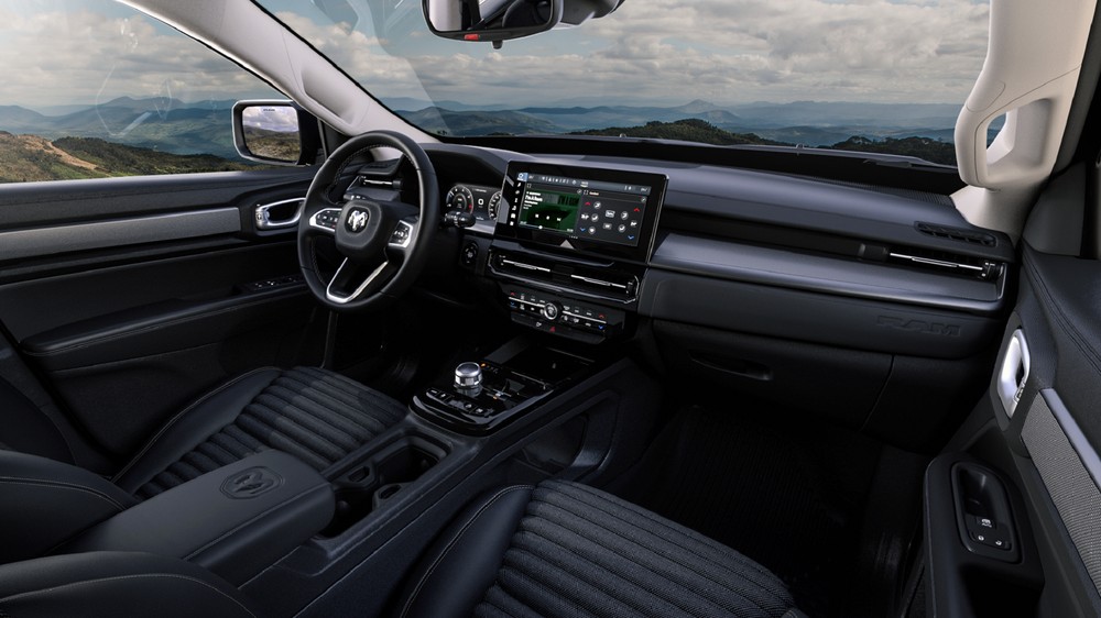 Fiat Toro, Ford Maverick e Ram Rampage: compare tudo das caminhonetes