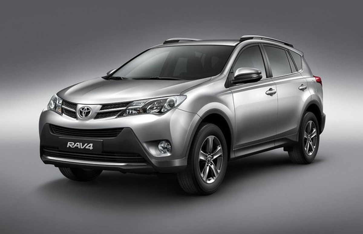 Toyota reajusta preços de Corolla e RAV4