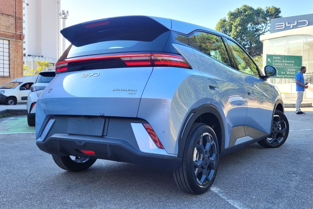 BYD Dolphin Mini híbrido? Chefe da marca responde se hatch terá nova versão
