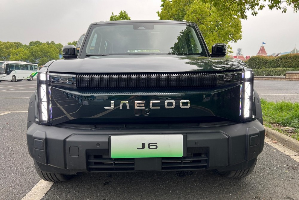 Jaecoo 6 é elétrico com porte de Defender que deve vir ao Brasil; conheça