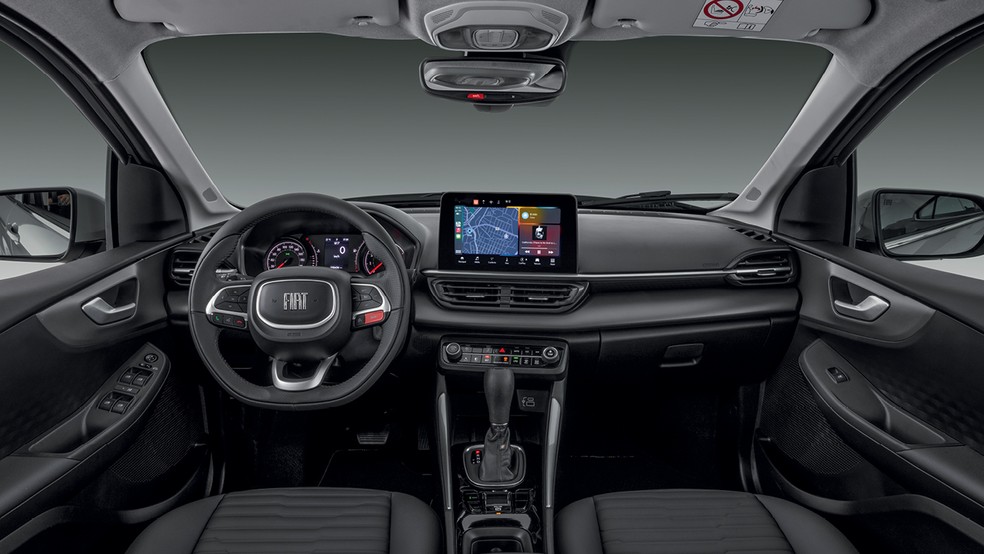 fiat suv fastback interior