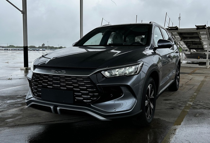 BYD Song Pro: SUV híbrido já está no Brasil e custará perto de R$ 200 mil