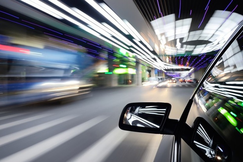 Casos de motoristas rodando bem acima do limite de velocidade sobem ...