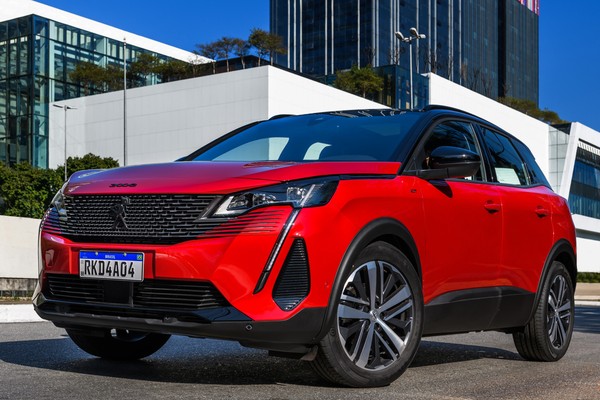 5 carros usados com visual estiloso a partir de R$ 25 mil