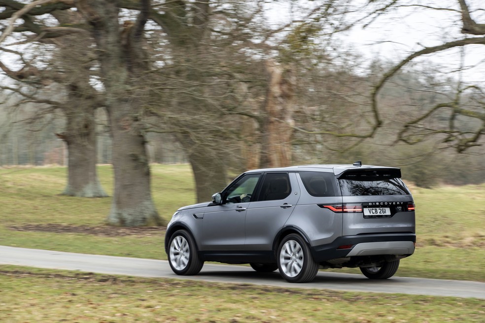 Discovery 2024 chega em versão única, mais caro e sem o nome Land Rover
