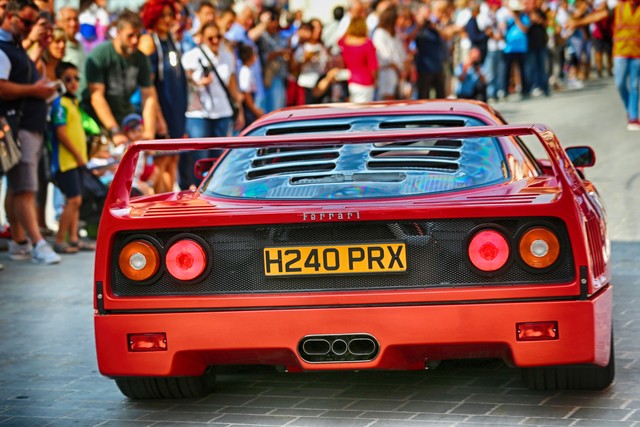 Ferrari comemora 70 anos com eventos na Itália; FOTOS