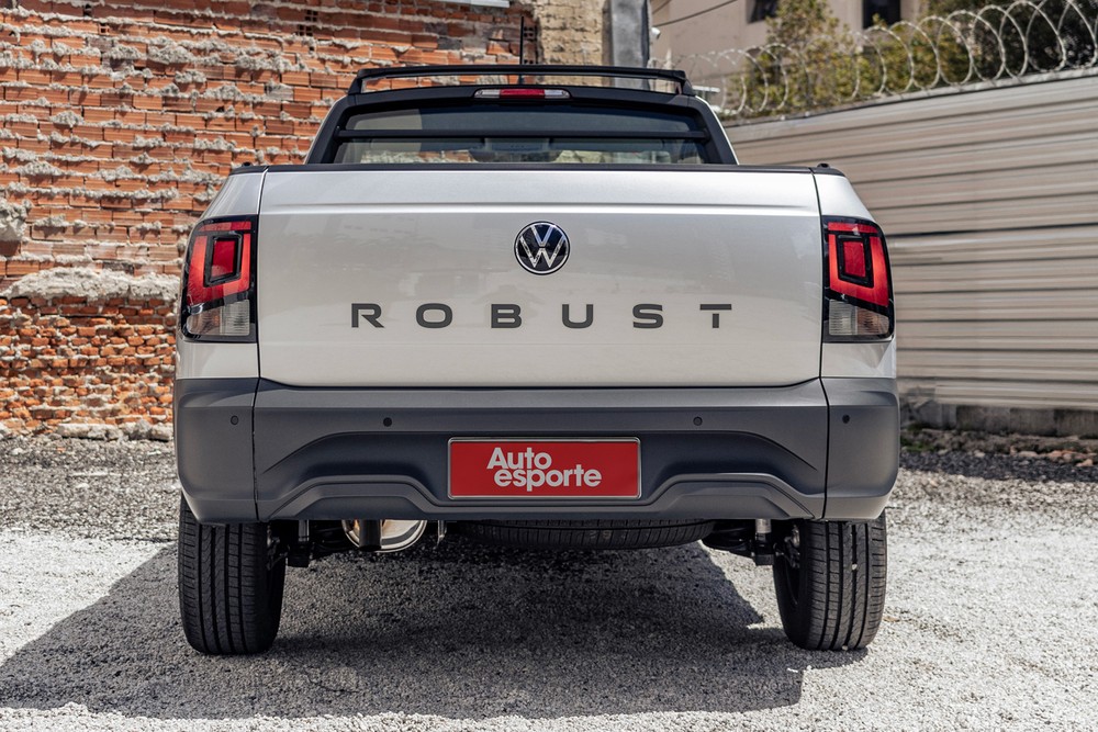 Volkswagen Saveiro Robust: 5 razões para comprar e 5 motivos para ...