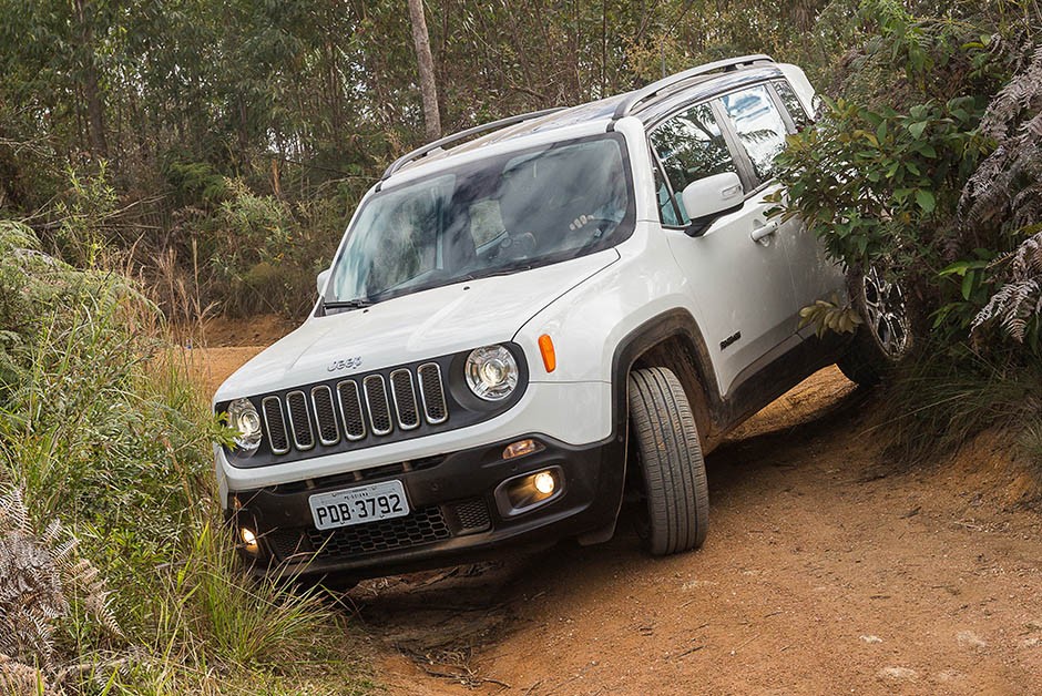 Jeep Renegade: vale a pena investir na versão diesel ou na flex?