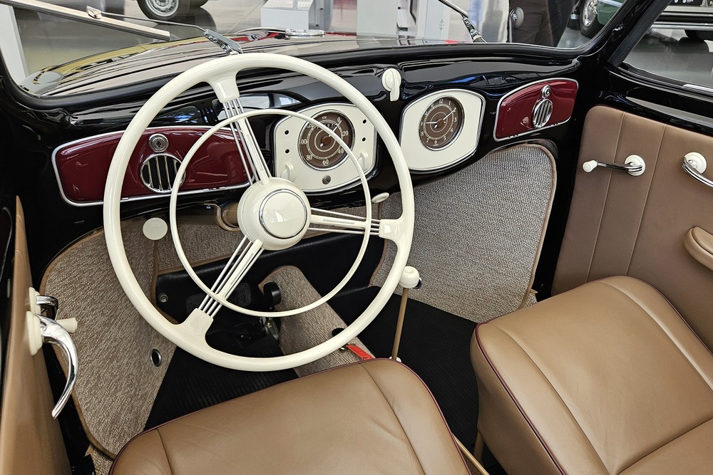 O raríssimo Fusca conversível de '2 frentes' que custa mais de R$ 1 milhão