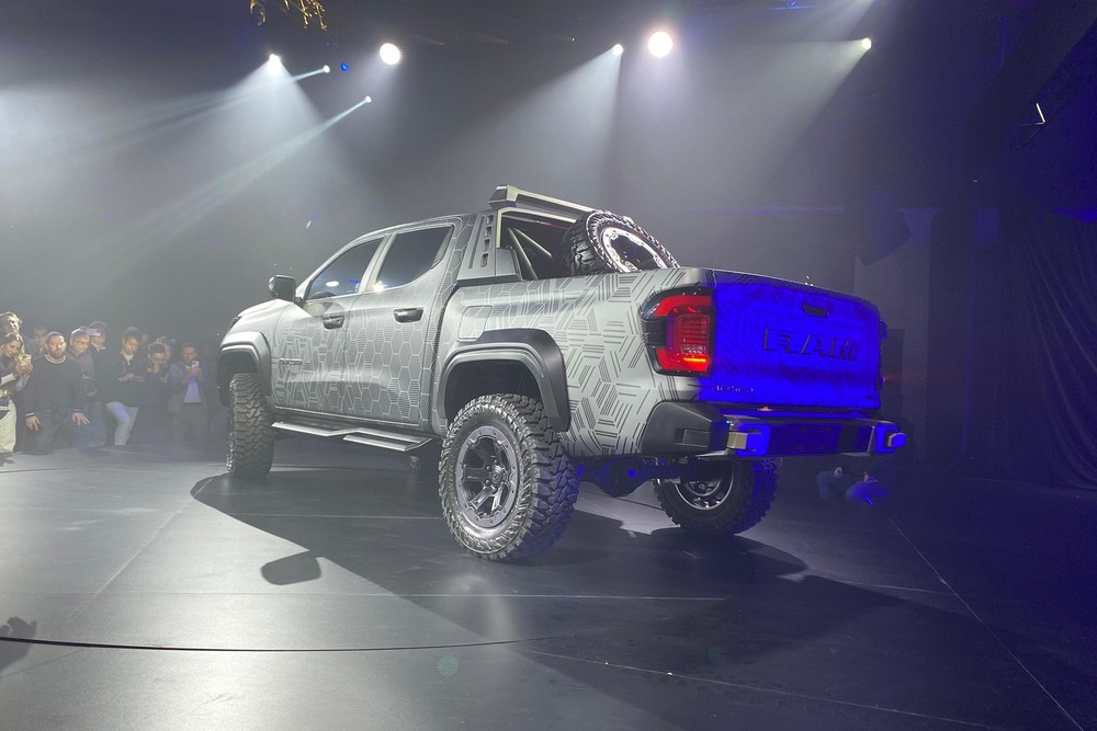 Nova Ram Dakota: confira como será o visual e o interior da rival da Hilux