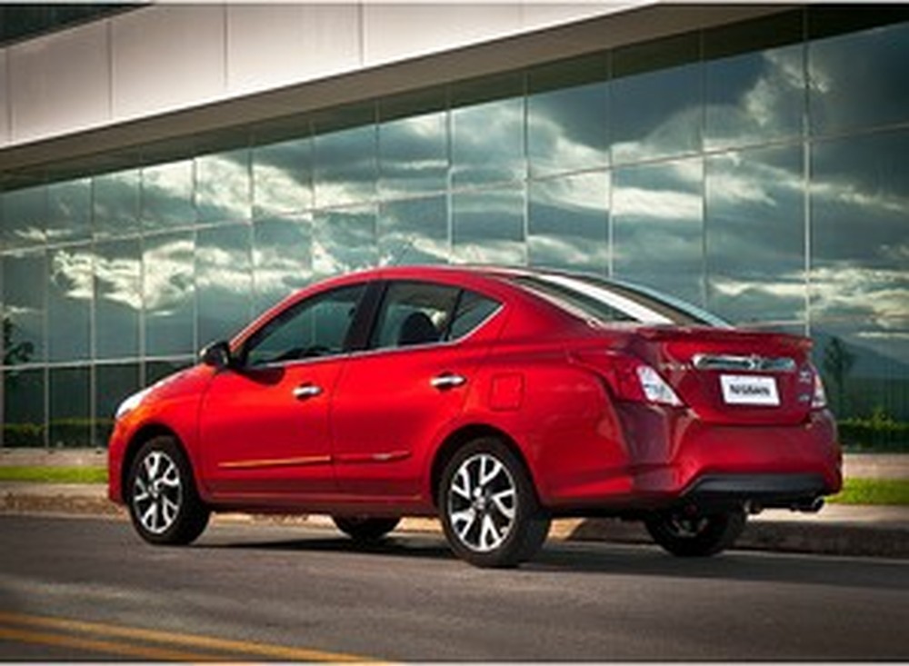 Teste: Nissan Versa 1.6 Unique CVT