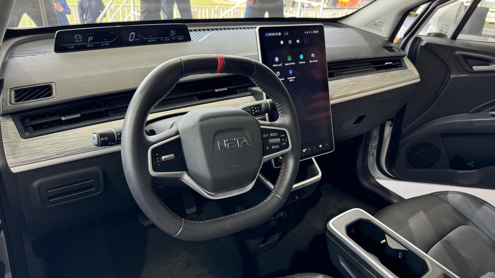 Neta Aya, novo rival do BYD Dolphin, custará R$ 124.900; veja quando chega