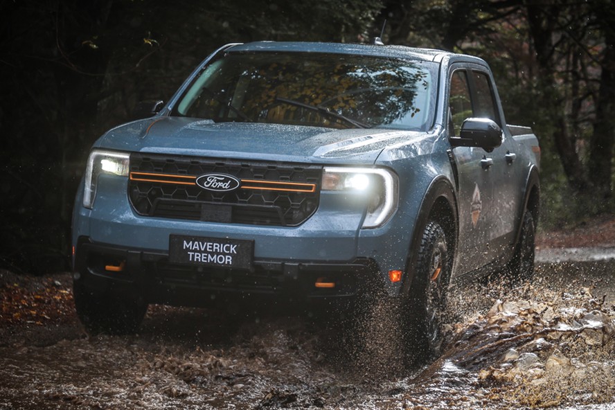 Ford Maverick 2025 fica R$ 10 mil mais barata e tem versão contra Rampage