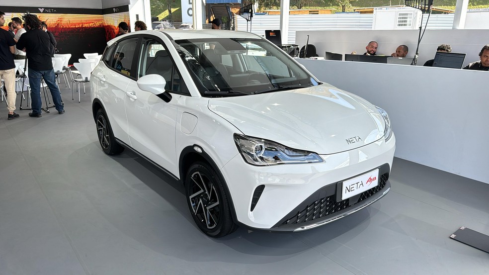 Neta paralisa produção na China, mas diz que não muda planos para o Brasil