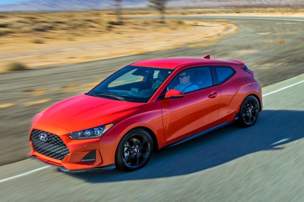 Hyundai registra o novo Veloster no Brasil
