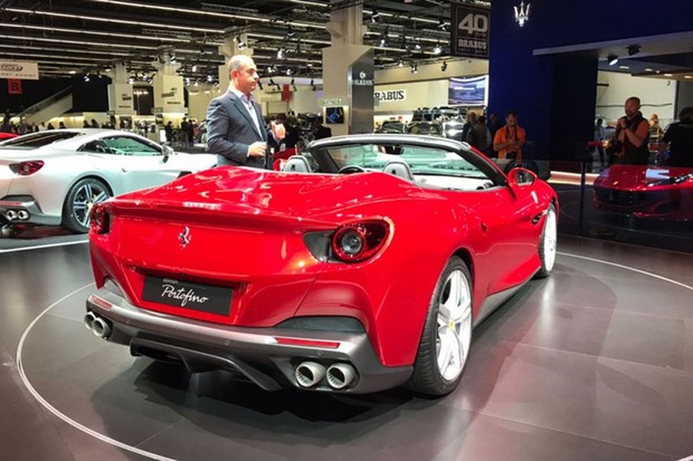 Ferrari Portofino faz sua estreia no Salão de Frankfurt