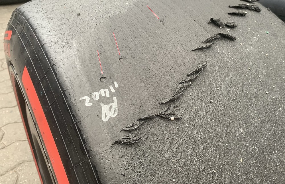 Por que é obrigatório limpar e lavar os pneus dos carros de F1 entre os ...