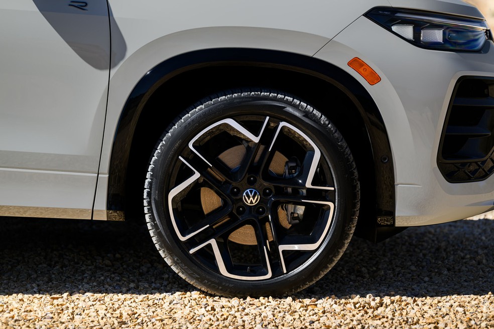 Volkswagen Tiguan 2025 é revelado nos EUA e antecipa novidades no Brasil