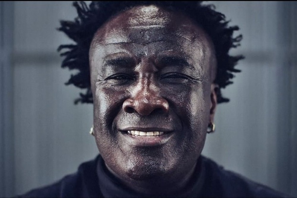 Mr. Moko, o magnata senegalês que vai em todas as corridas de F1 há 40 anos