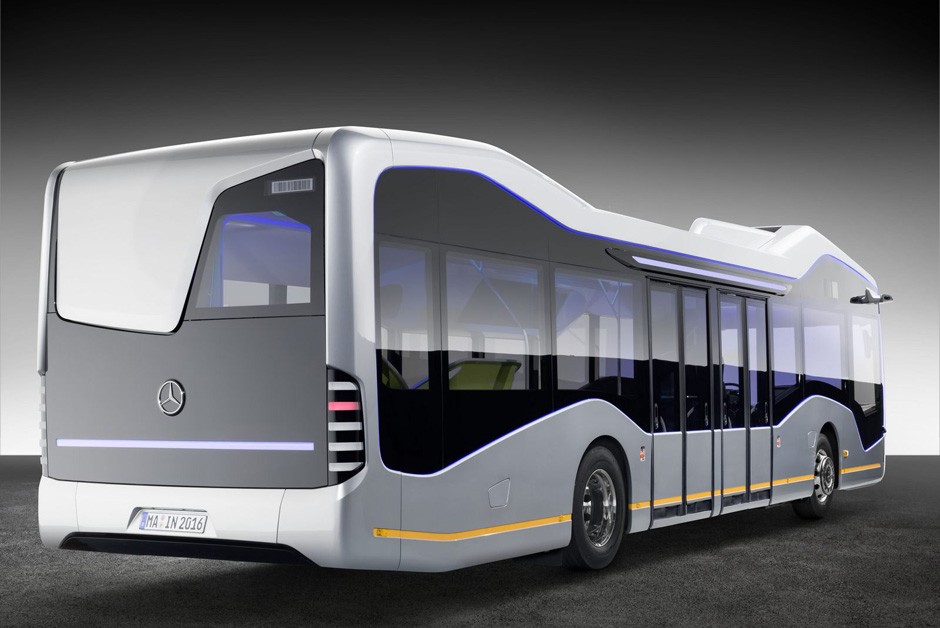 Mercedes revela seu ônibus autônomo para cidades