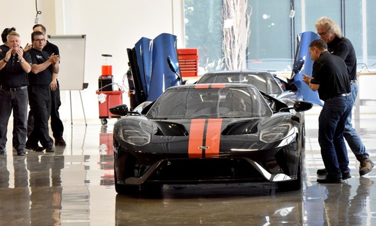 Ford produz primeira unidade do novo GT