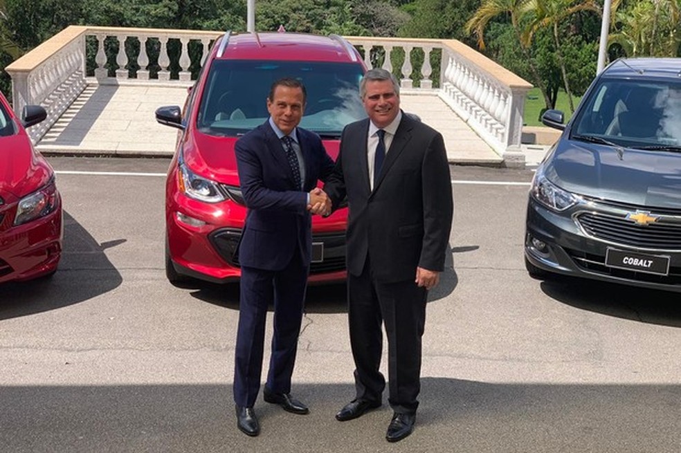 Após ameaçar fechar fábricas e deixar o Brasil, General Motors anuncia ...