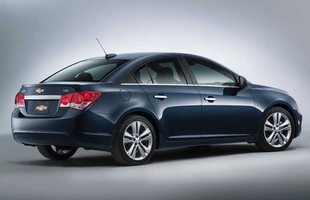 Cruze reestilizado aparecerá no Salão de Nova York
