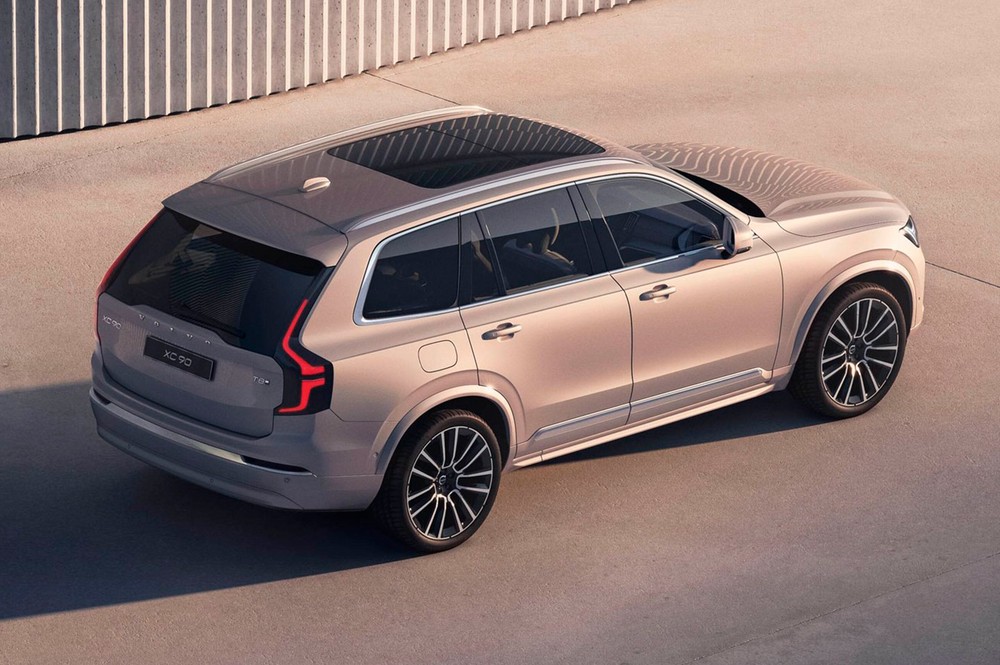 Novo Volvo XC90 já está no Brasil e custa a partir de R$ 640 mil