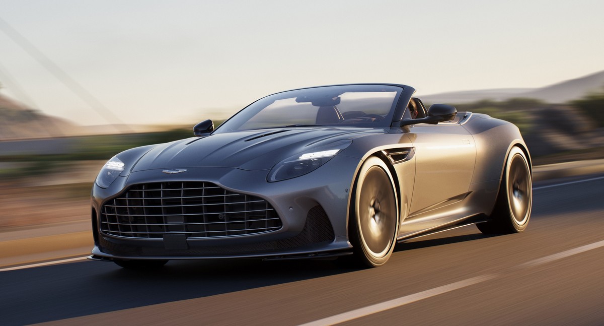 Aston Martin DB12 Volante mistura elegância e um motor V8 de 680 cv