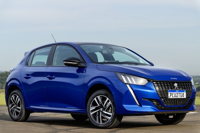 Qual versão do Peugeot 208 turbo é melhor: Allure, Style ou Griffe?