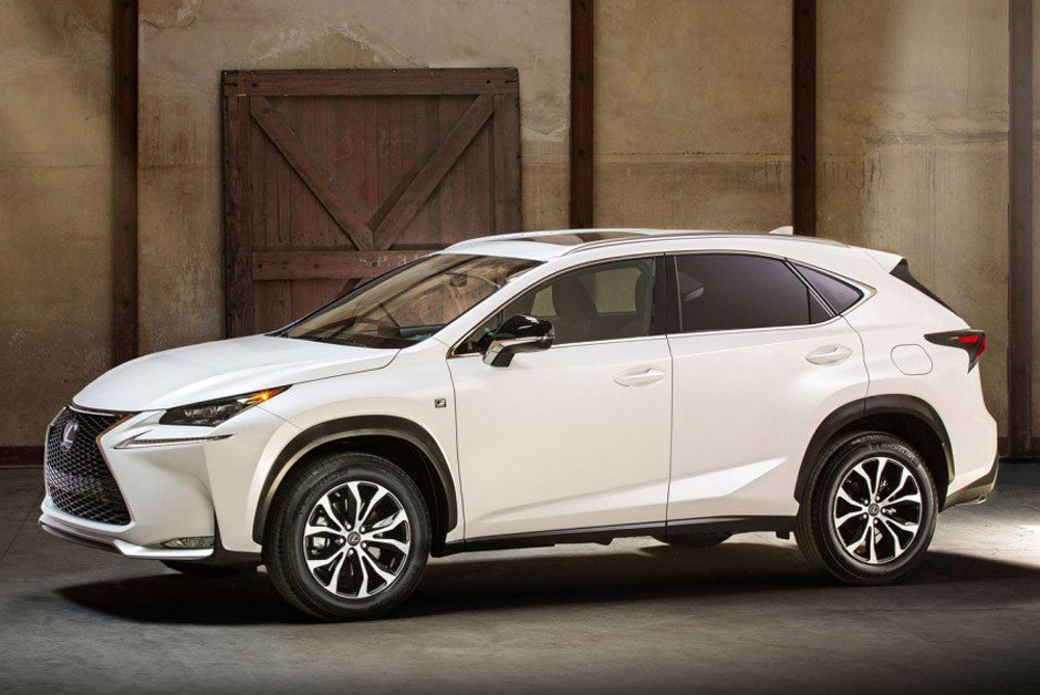 Lexus NX 200 será apresentado no Super Bowl