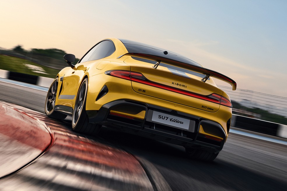 Xiaomi SU7 Ultra: supercarro de 1.547 cv vende 3.700 unidades em 10 minutos