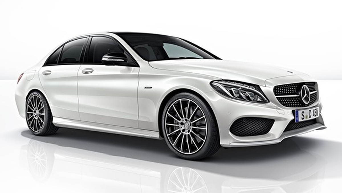 Mercedes lança no Brasil nova versão C450 AMG por R$ 309.900