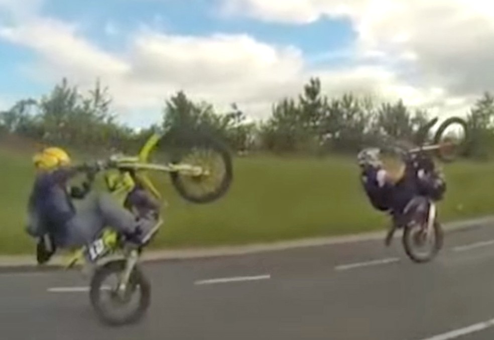 Motociclista é preso depois de filmar ele mesmo a mais de 300 km/h na ...