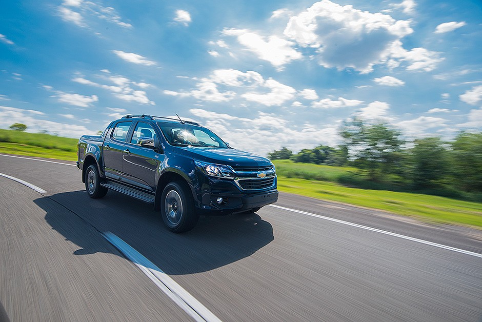 Chevrolet S10 2017 chega reestilizada e com novos equipamentos