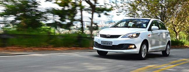 Avaliação: Chery Celer hatch 1.5