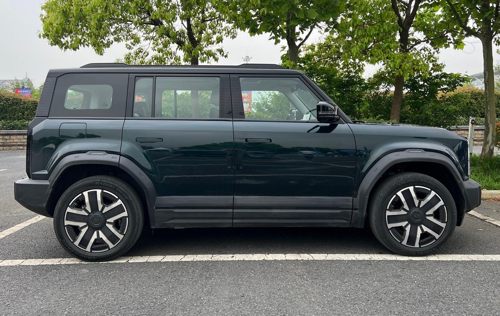 Jaecoo 6 é elétrico com porte de Defender que deve vir ao Brasil; conheça