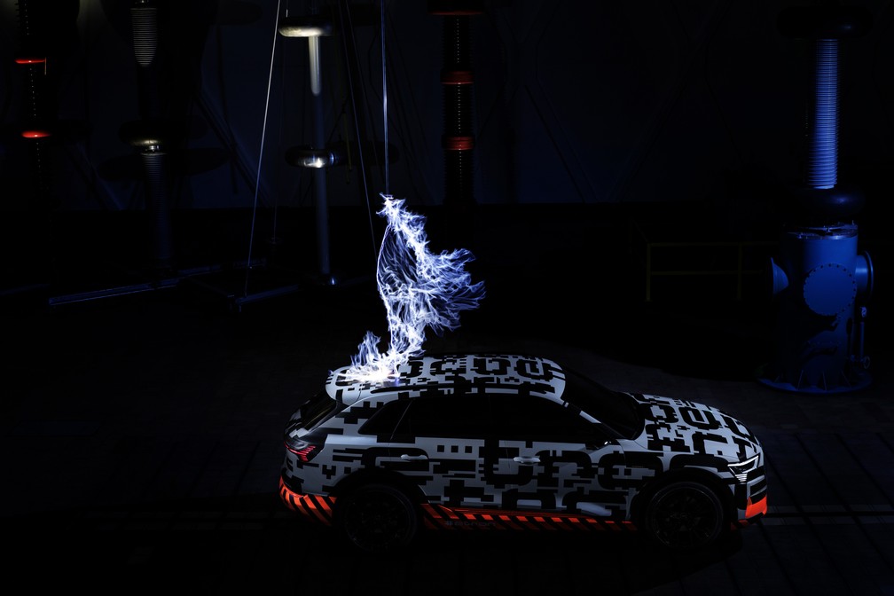 SUV elétrico Audi E-Tron terá autonomia de 400 km