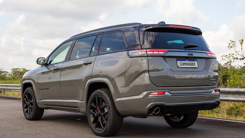 Autoesporte Carros: Commander