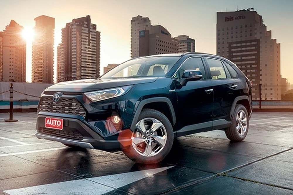 Teste: Novo Toyota RAV4 chega com mais espaço, segurança e motorização ...