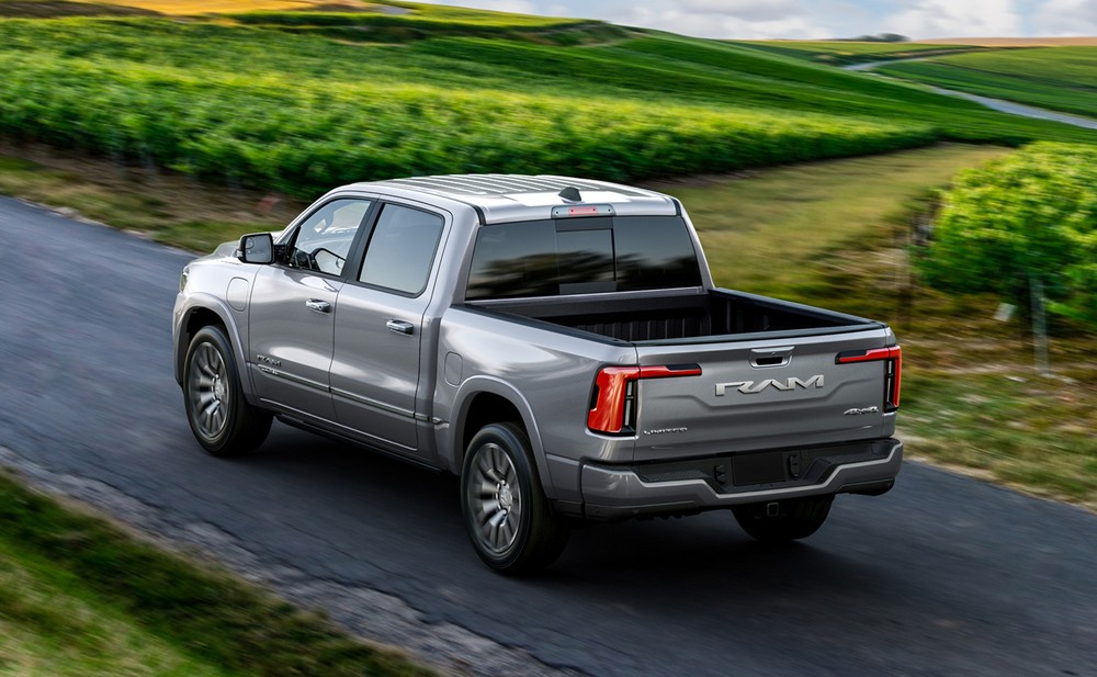 Nova Ram 1500 tem chegada confirmada ao Brasil; veja o que muda