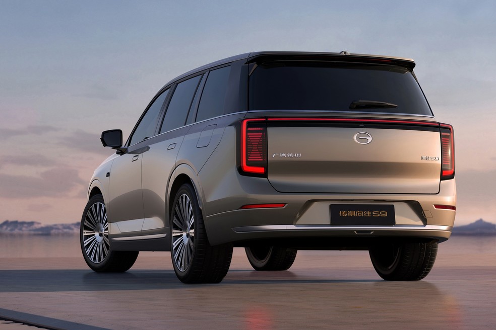 GAC confirma rival do BYD Dolphin e outros 2 lançamentos no Brasil em 2026