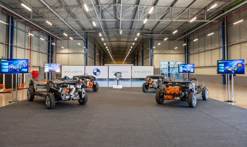 Stellantis descarta caminhonetes híbridas no Brasil; foco será em SUVs